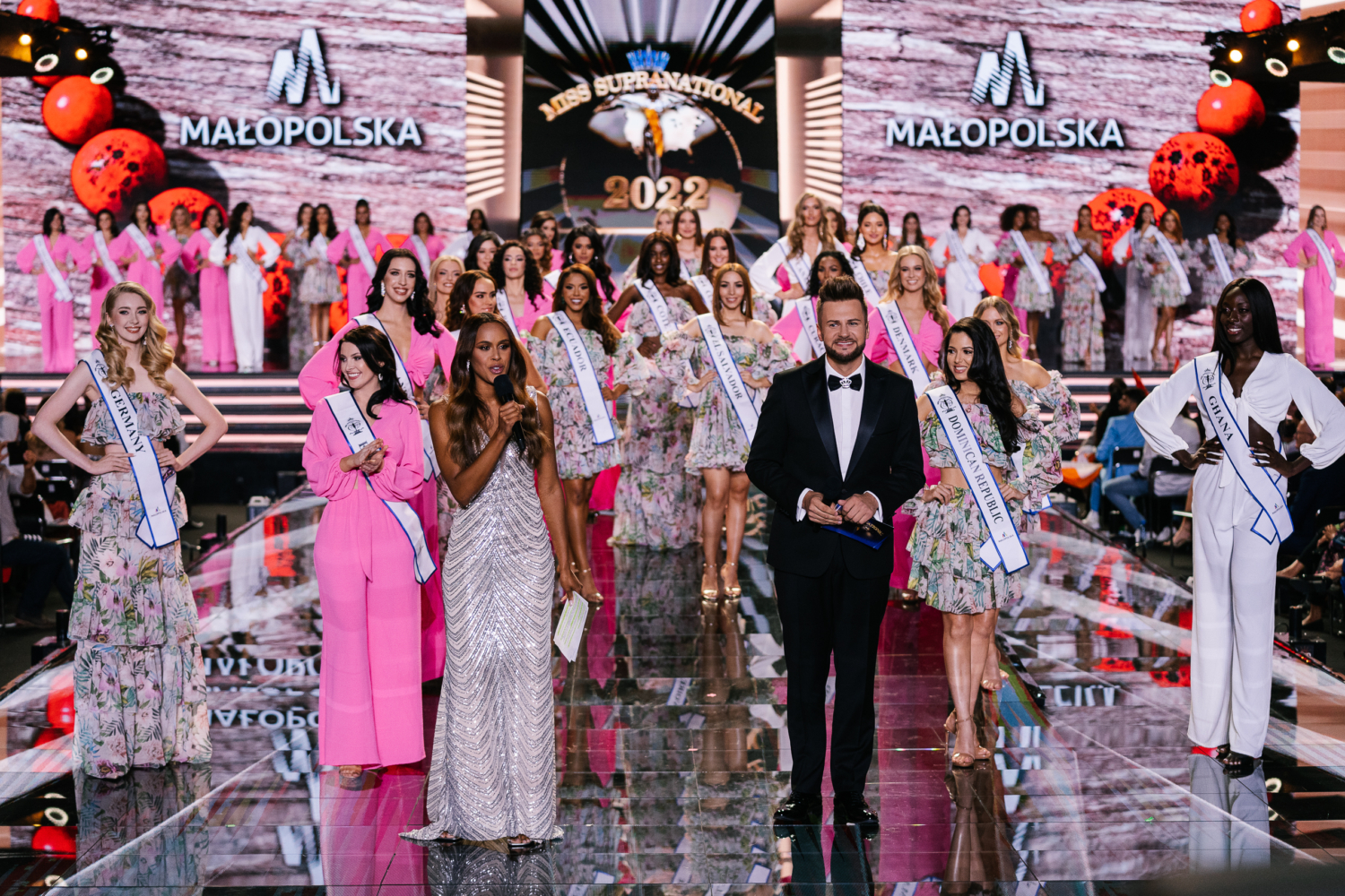 Gallery 2022 – Miss Supranational – Official Website